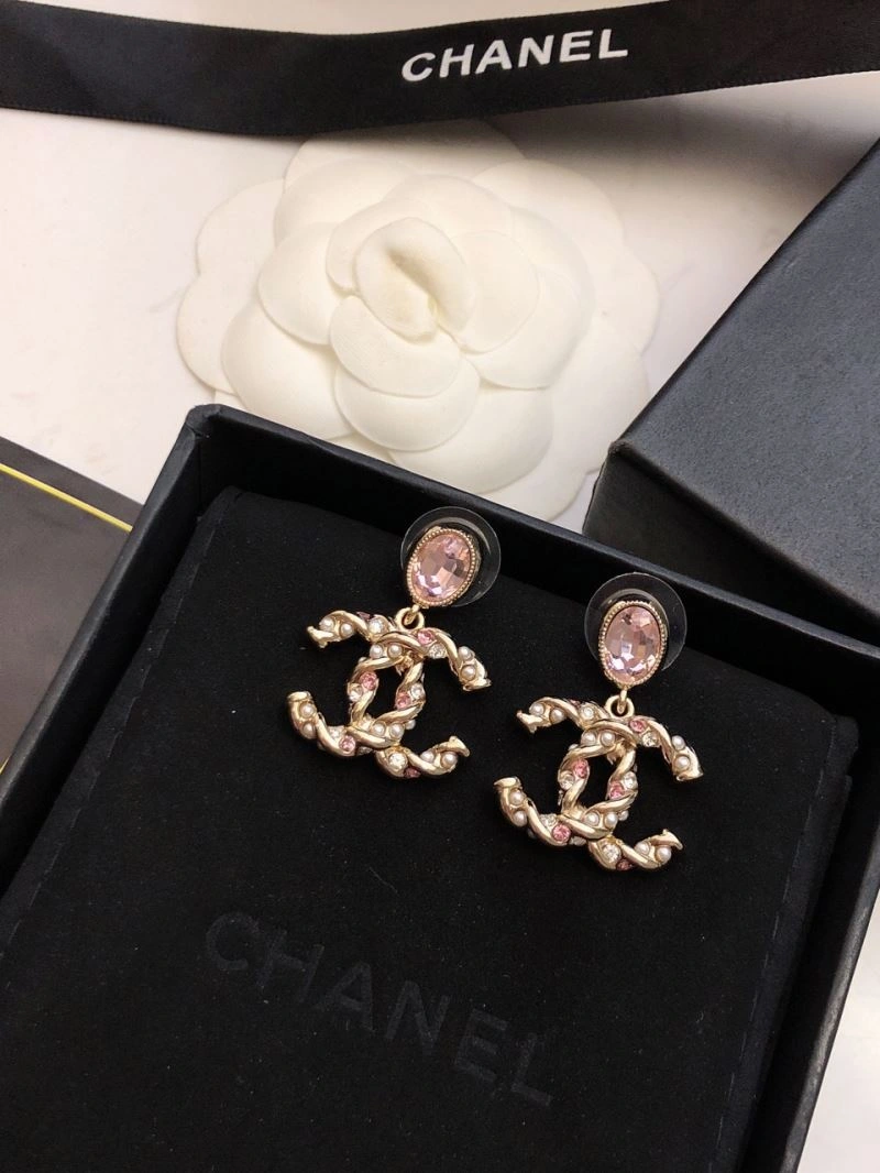 Top match Chanel Earrings