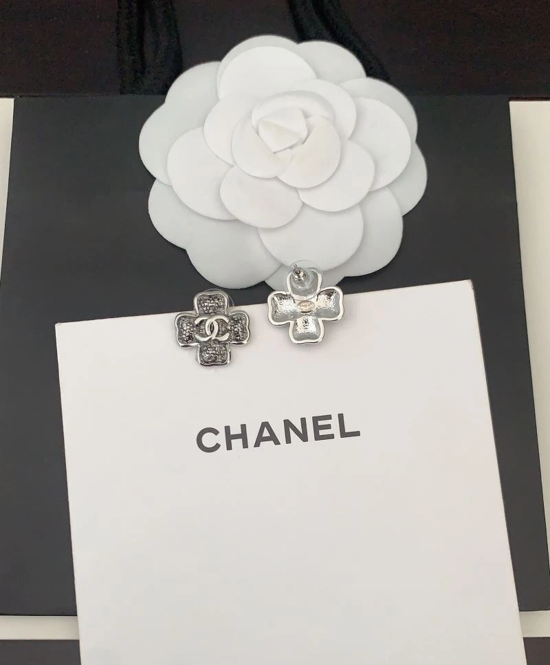 High fidelity Chanel Earrings