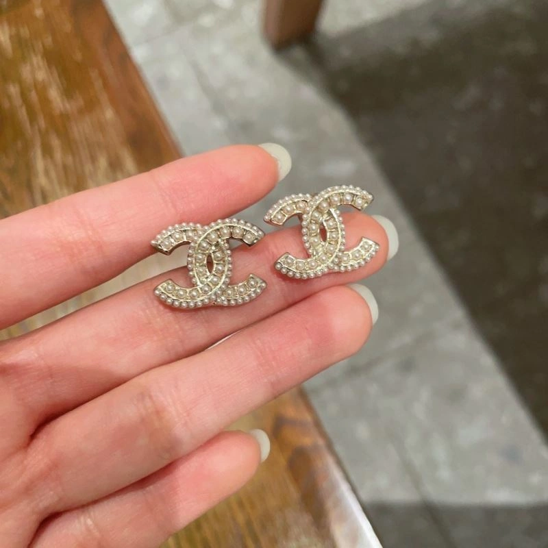 High fidelity Chanel Earrings