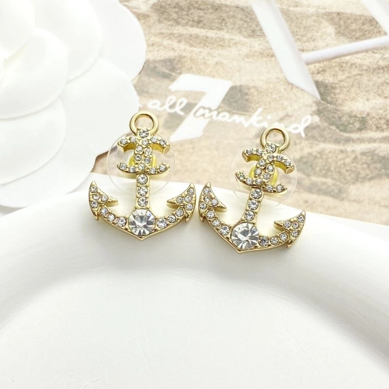 Top match Chanel Earrings