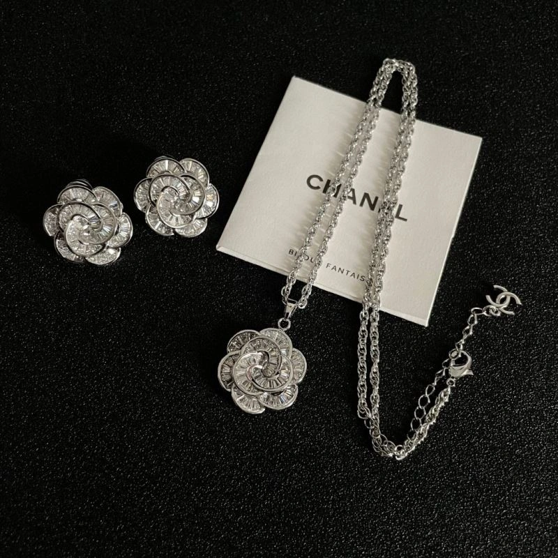 Economical Chanel Earrings
