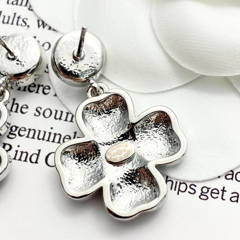 High fidelity Chanel Earrings