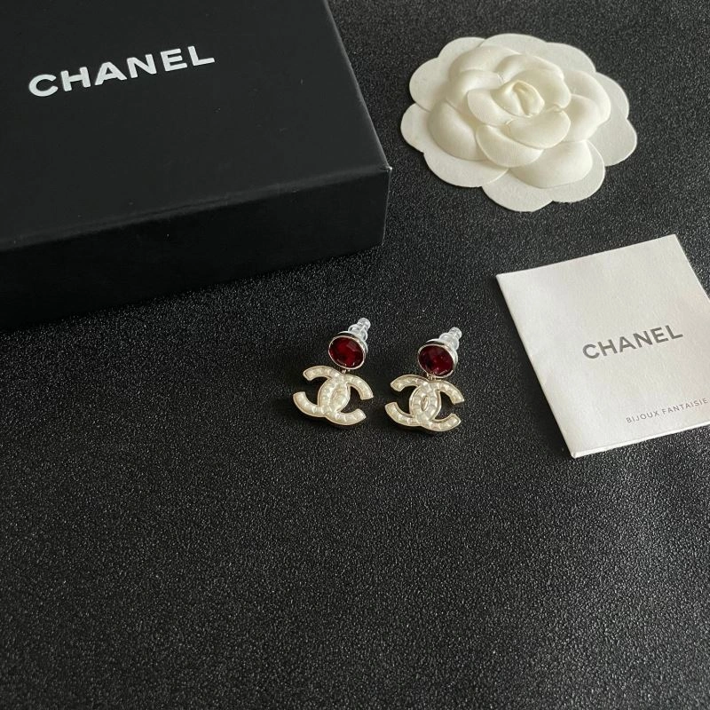 Top mirror Chanel Earrings