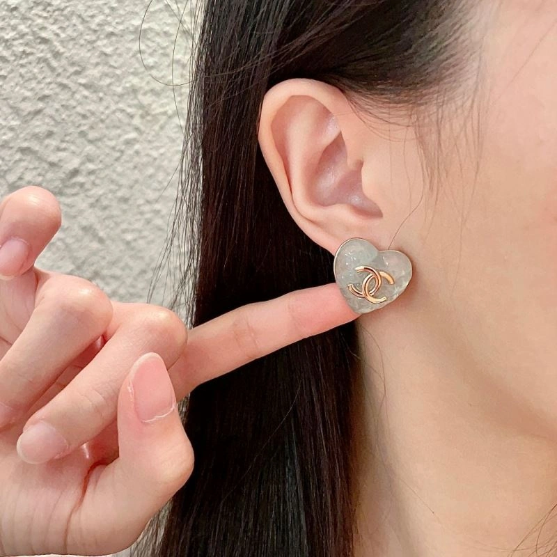 Accurate model Chanel Earrings