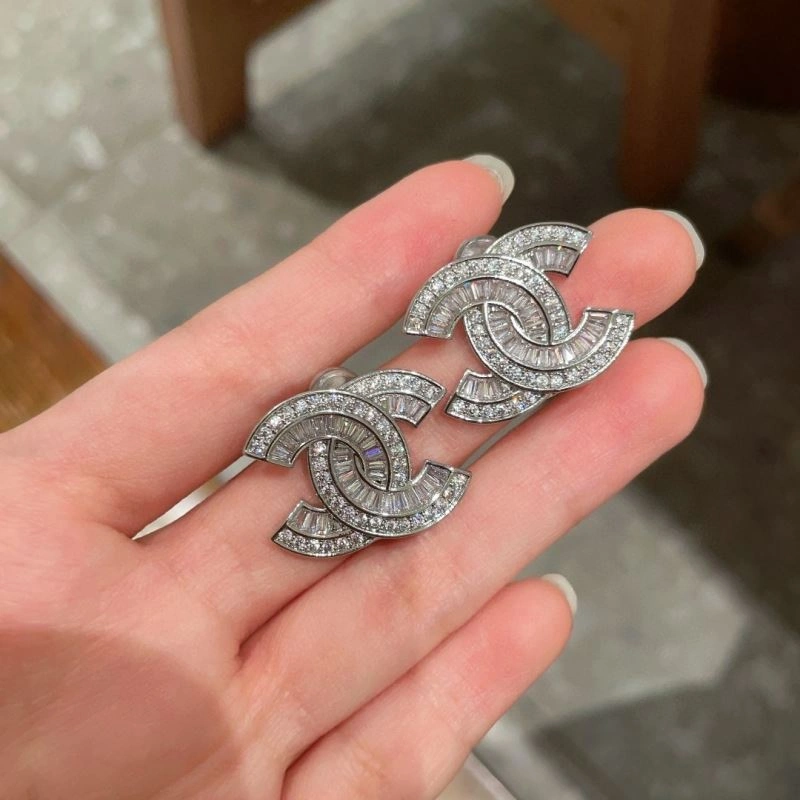 Accurate model Chanel Earrings