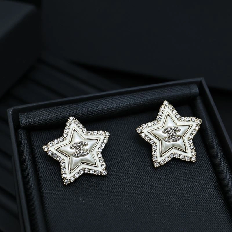Top mirror Chanel Earrings