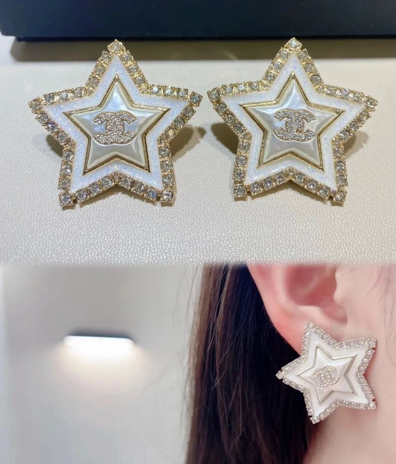 Top mirror Chanel Earrings