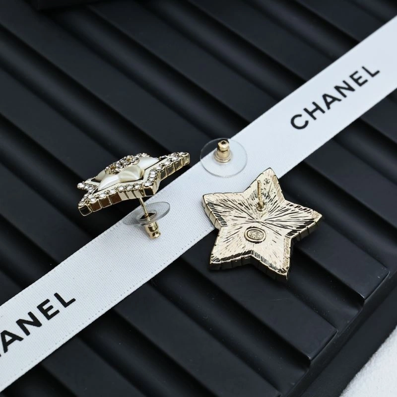 Top mirror Chanel Earrings