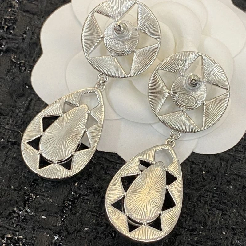 High accuracy Chanel Earrings