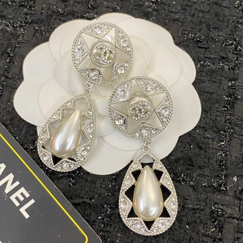 High accuracy Chanel Earrings