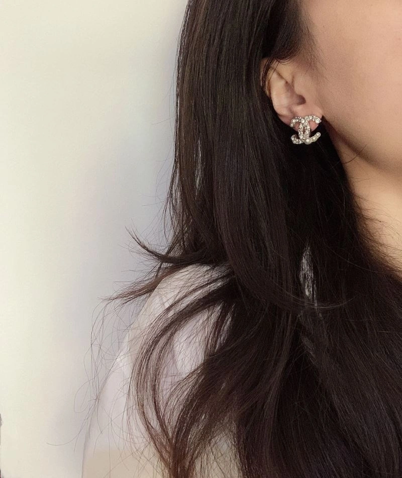 Low-cost Chanel Earrings