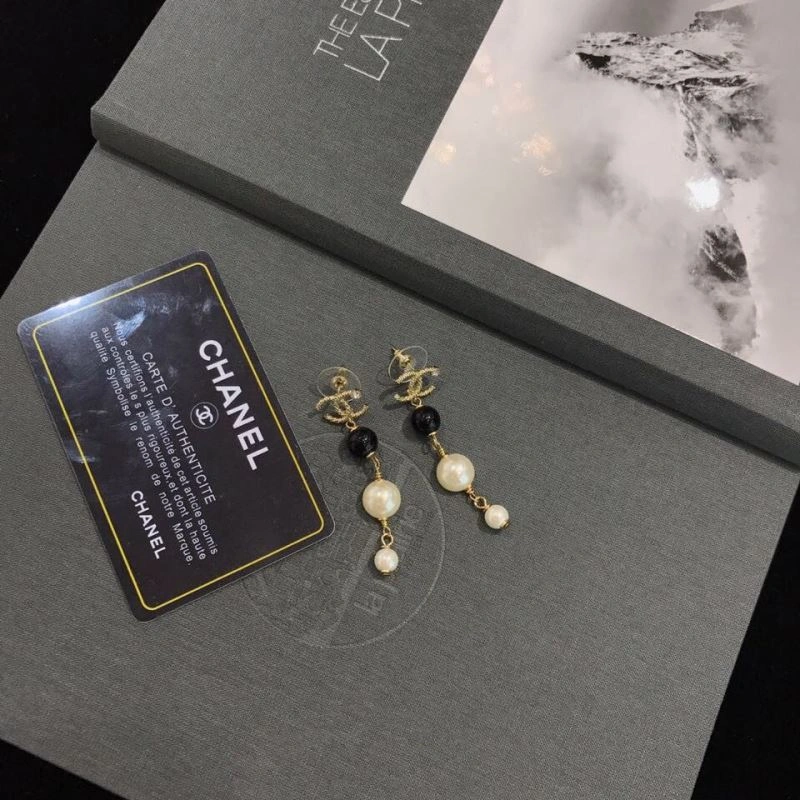 Low-cost Chanel Earrings
