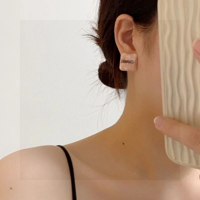 Low-cost Chanel Earrings