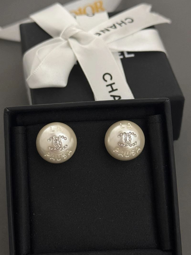 Legit Chanel Earrings