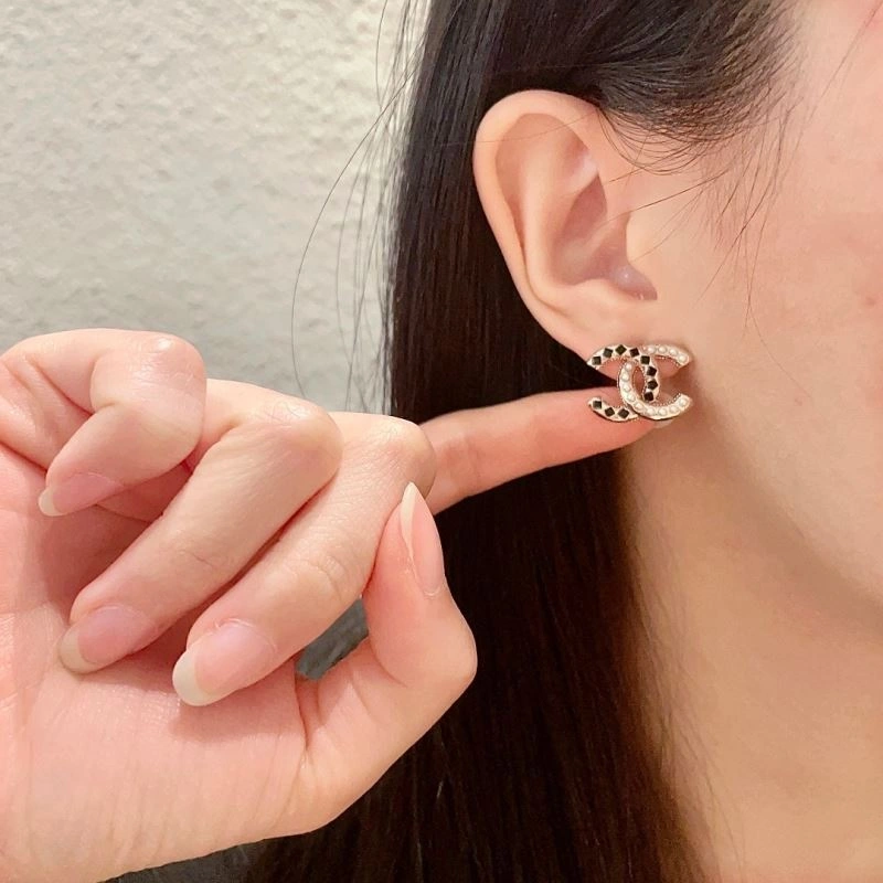 Legit Chanel Earrings