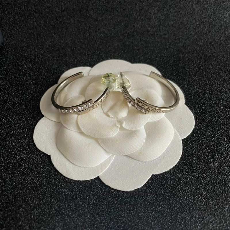 Low-cost Chanel Earrings