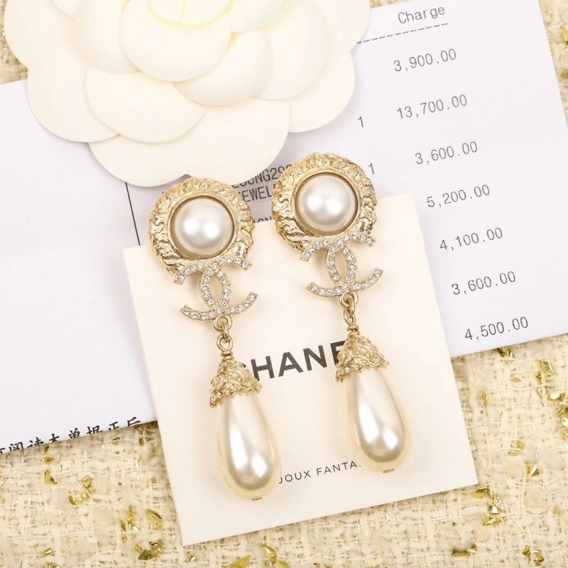 Low-cost Chanel Earrings