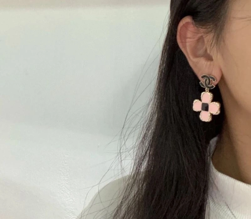 Accurate model Chanel Earrings