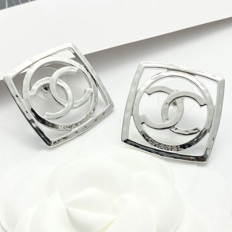 Accurate model Chanel Earrings