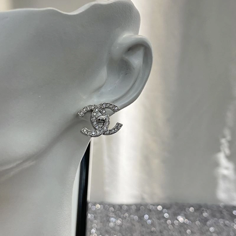 Accurate model Chanel Earrings