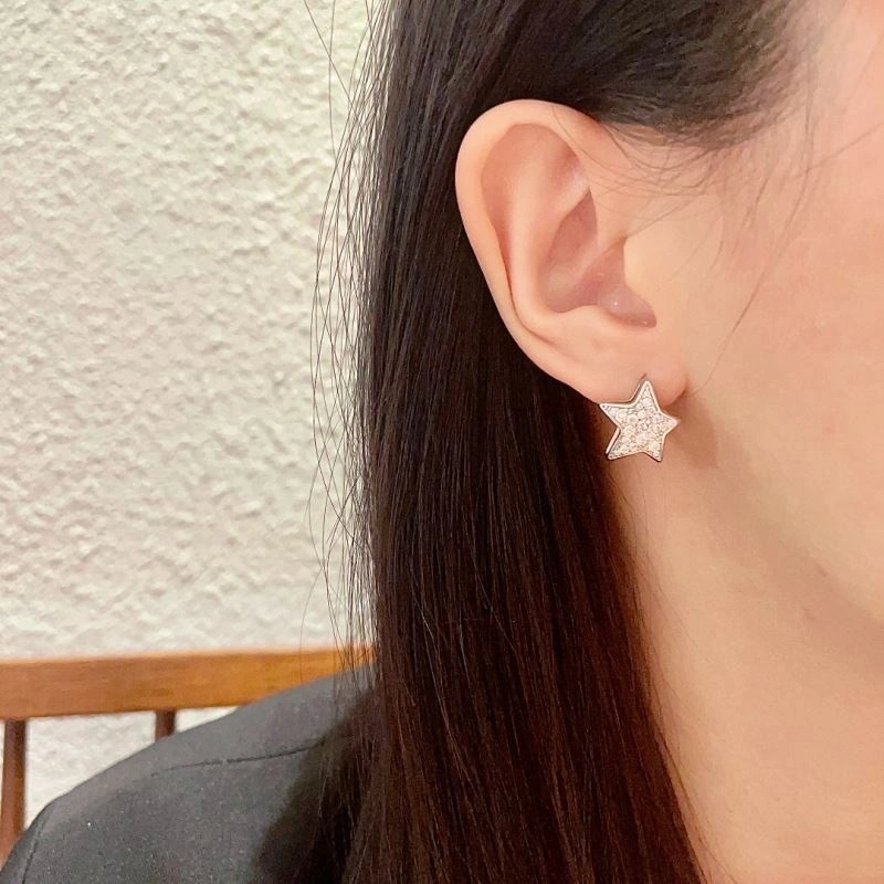 Top mirror Chanel Earrings