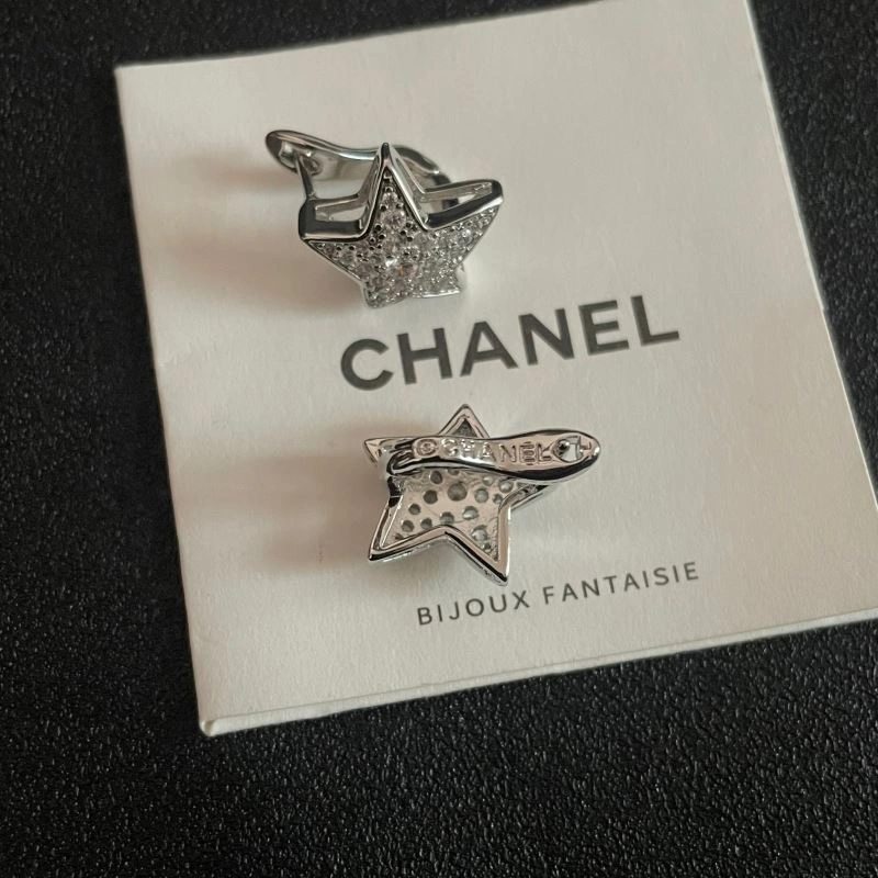 Top mirror Chanel Earrings