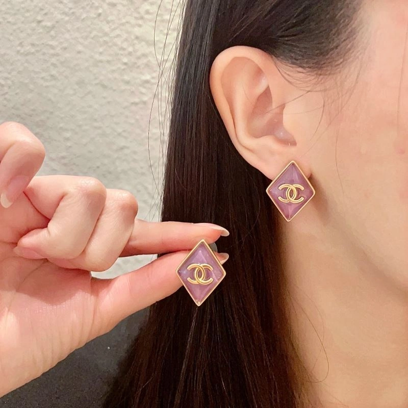 High accuracy Chanel Earrings