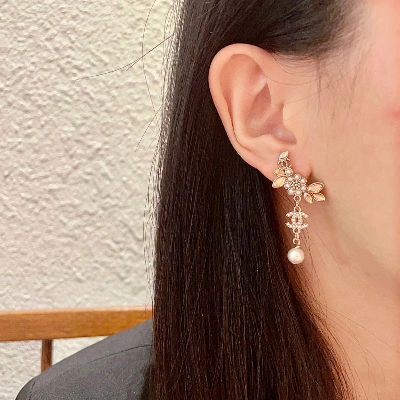 Accurate model Chanel Earrings