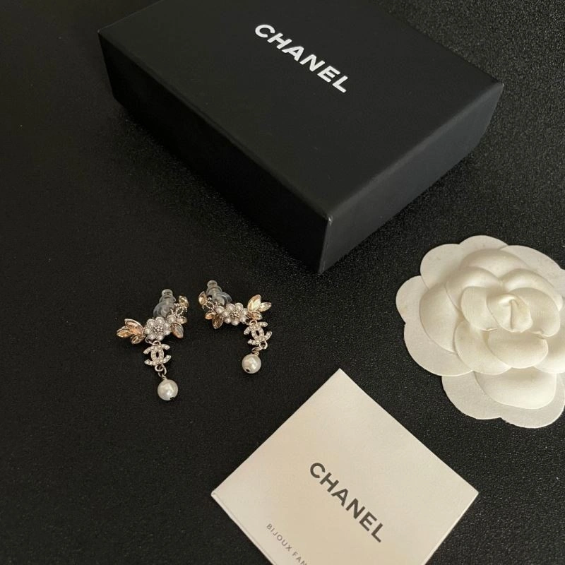 Accurate model Chanel Earrings