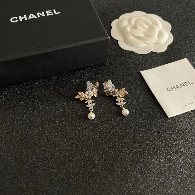 Accurate model Chanel Earrings