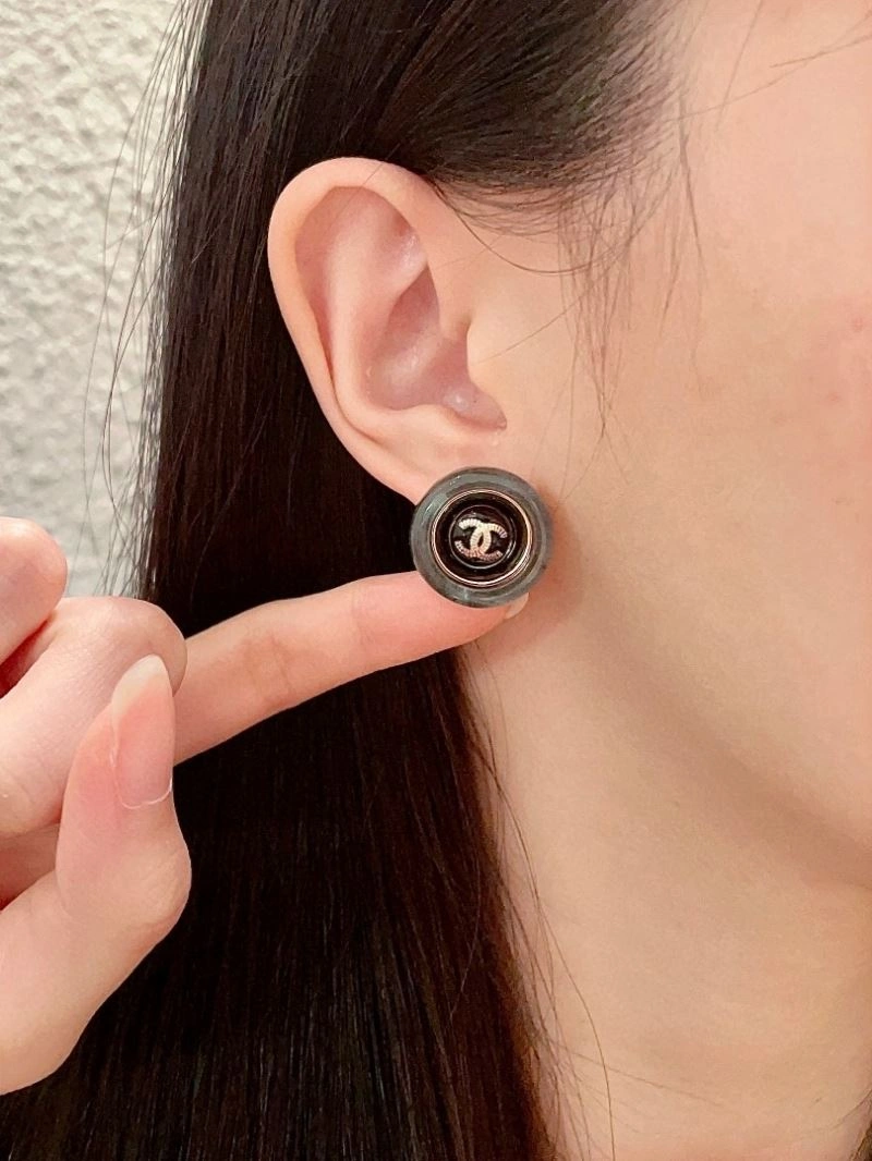 Low-cost Chanel Earrings