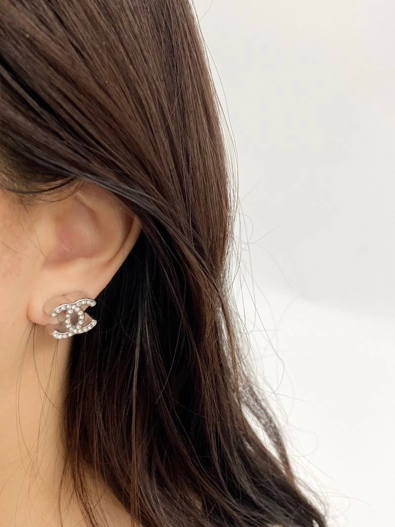High accuracy Chanel Earrings