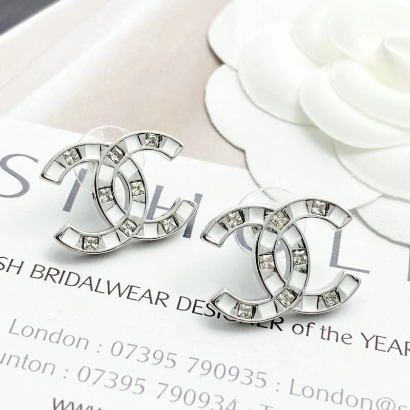 Top match Chanel Earrings