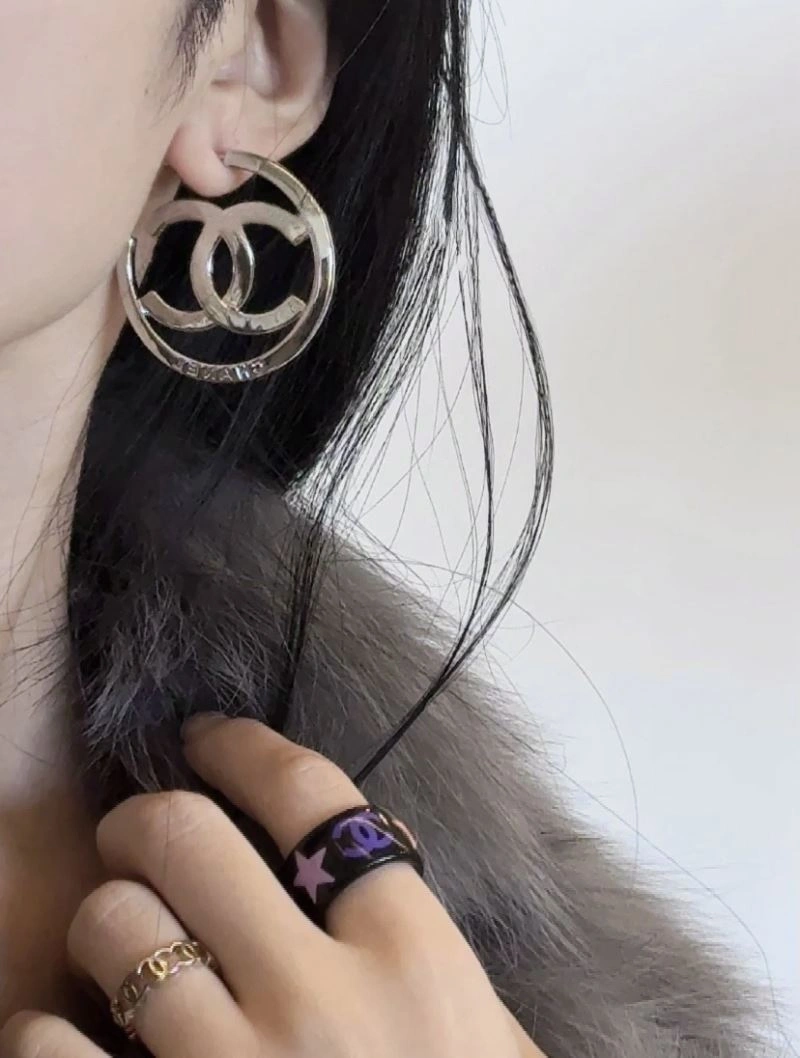 High fidelity Chanel Earrings