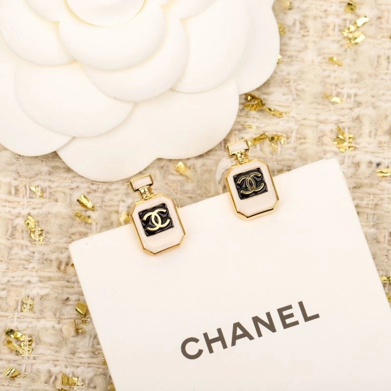 High fidelity Chanel Earrings