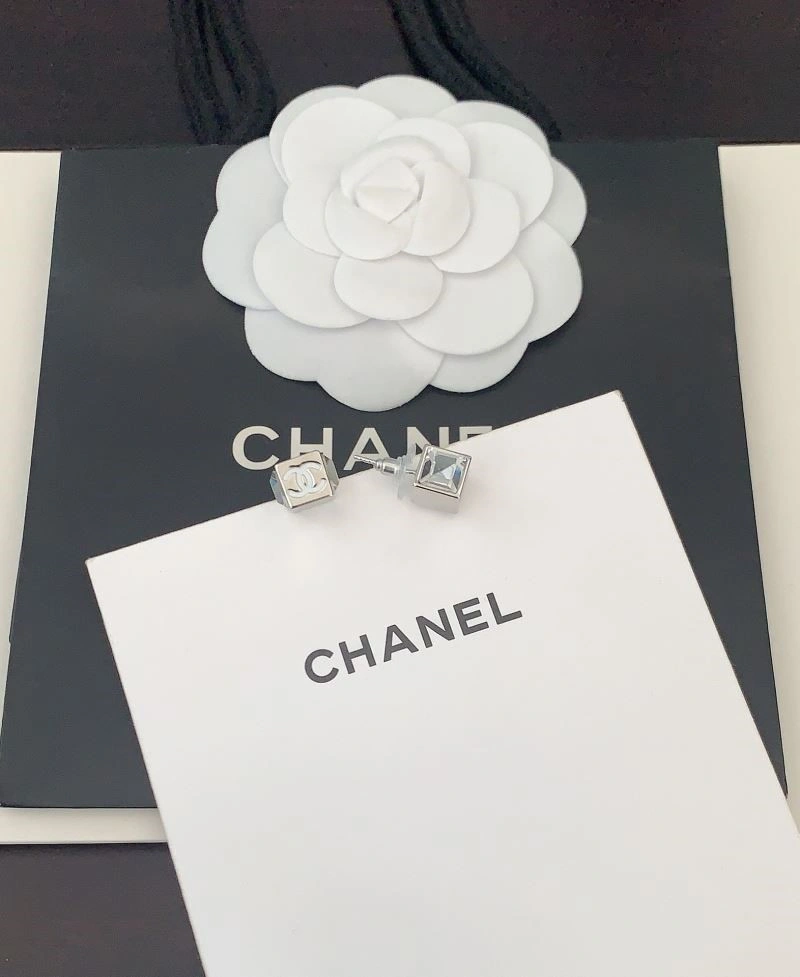 Discounted Chanel Earrings