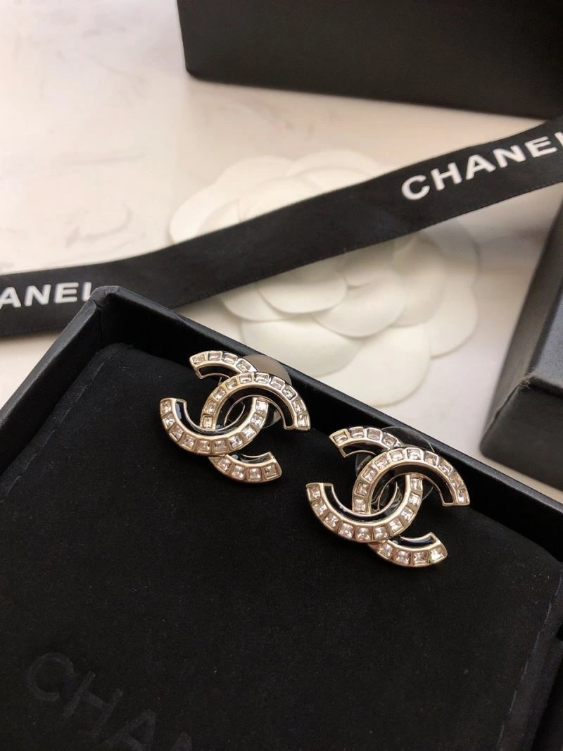 High accuracy Chanel Earrings