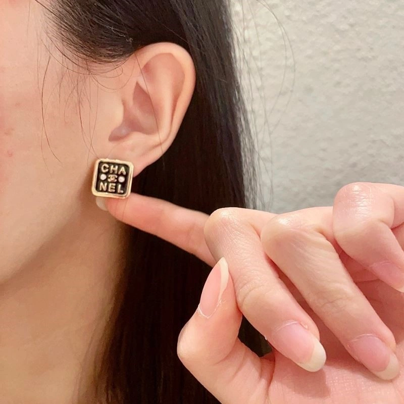 Exact replica Chanel Earrings