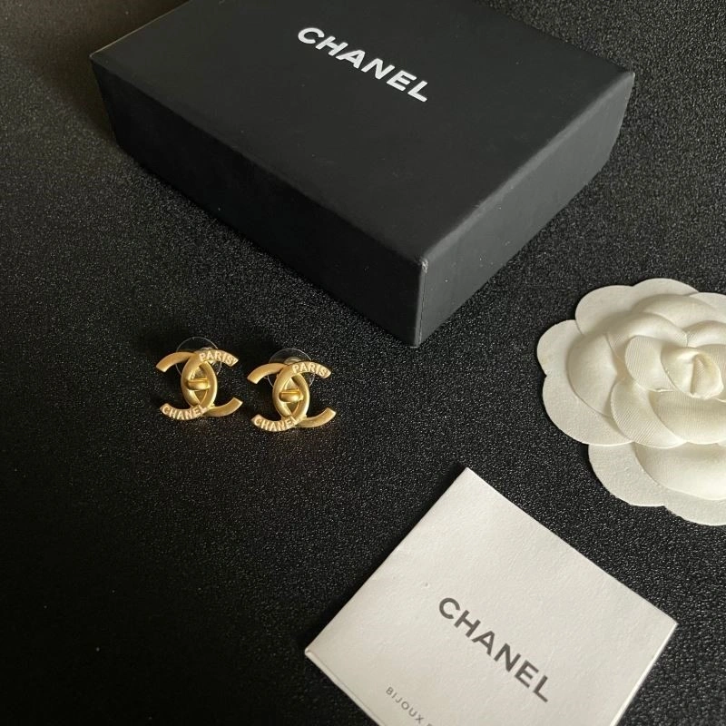 Accurate model Chanel Earrings