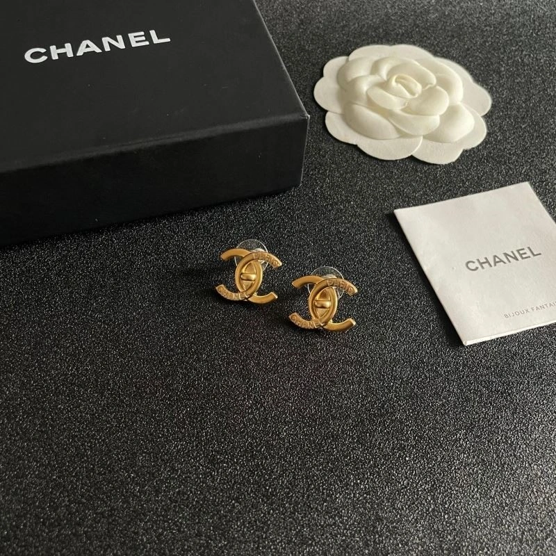 Accurate model Chanel Earrings