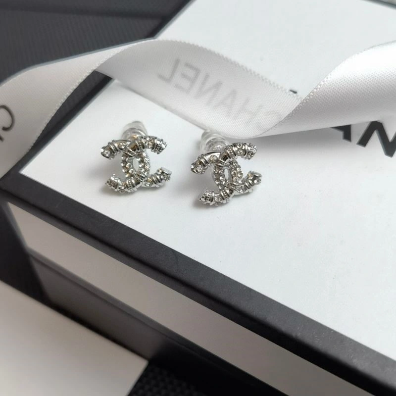 High accuracy Chanel Earrings