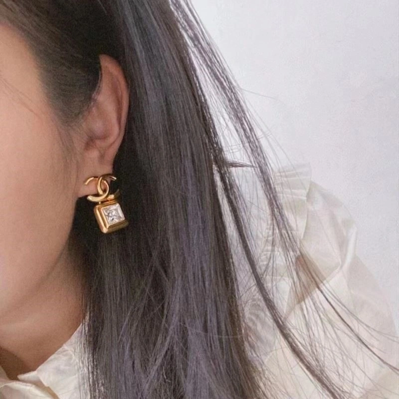 Legit Chanel Earrings