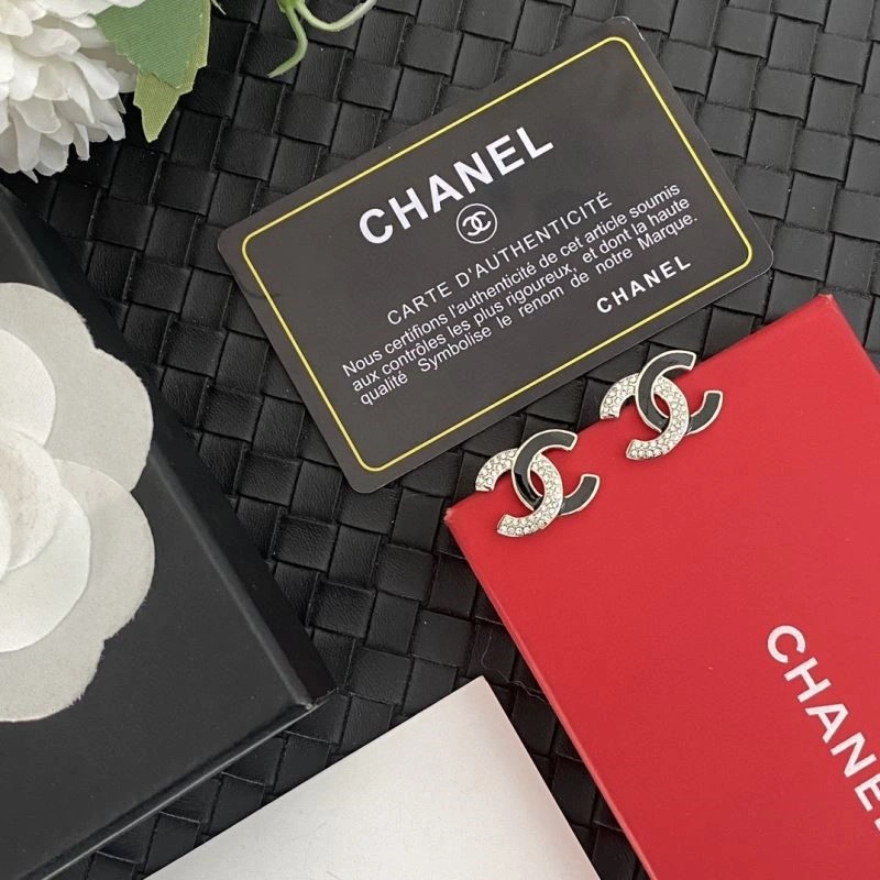High accuracy Chanel Earrings