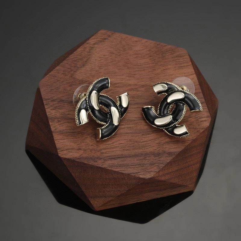 High fidelity Chanel Earrings