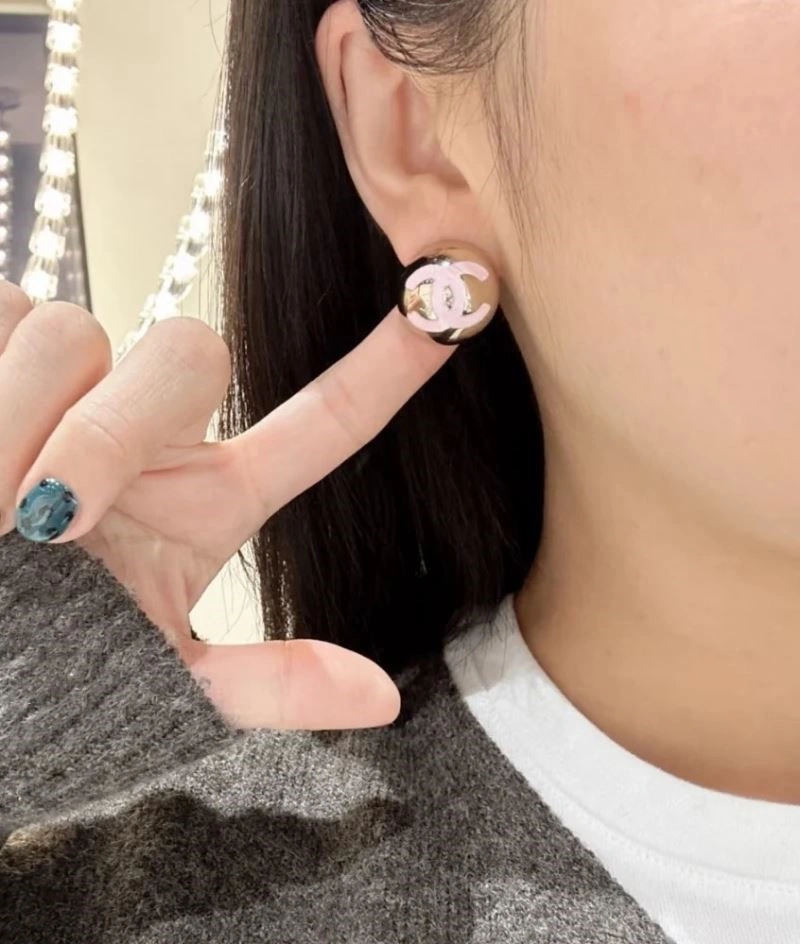 Accurate model Chanel Earrings