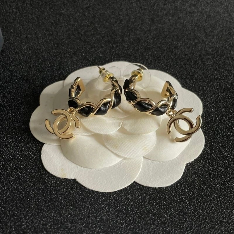 Accurate model Chanel Earrings
