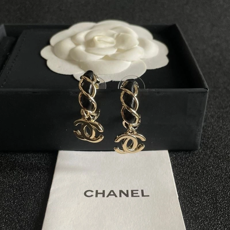 Accurate model Chanel Earrings