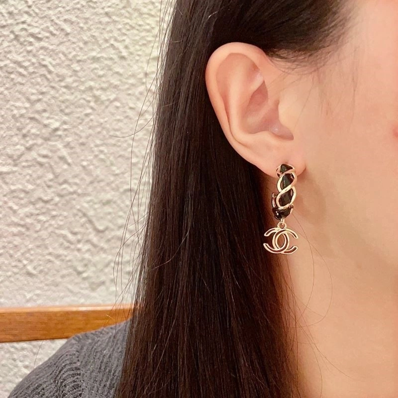 Accurate model Chanel Earrings