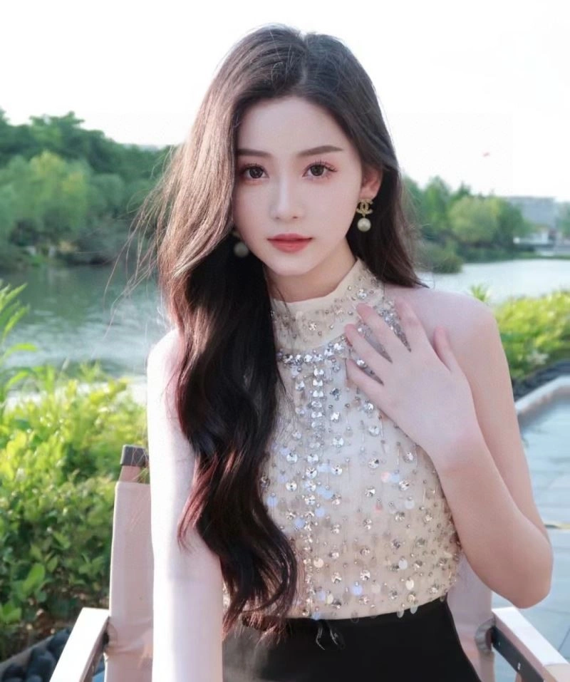 Brand-authenticated Chanel Earrings