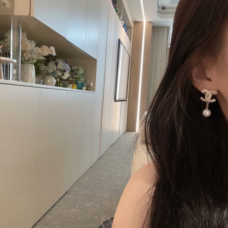 Brand-authenticated Chanel Earrings